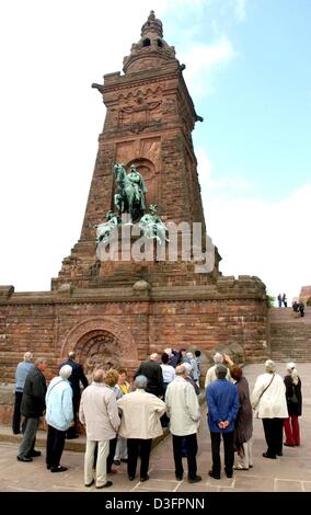 The statue of Emperor Barbarossa on the Kyffhaeuser monument in the ...