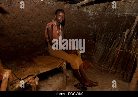 Kikuyu woman, Ngomongo Village, Kenya Stock Photo - Alamy