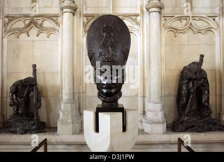 (dpa) - A bust of Cardinal Clemens August von Galen pictured in the ...
