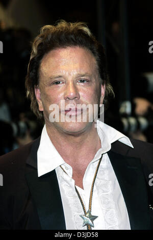 (dpa) - US actor Mickey Rourke ('The Rainmaker', 'Spun', 'Masked and ...