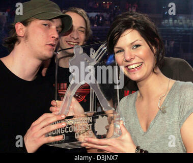 Singer of German pop-band Juli, Eva Briegel, performs during Baden ...