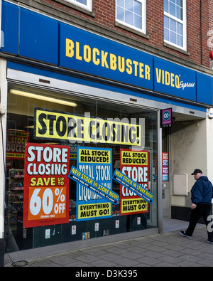 Blockbuster Closing down signs Stock Photo - Alamy