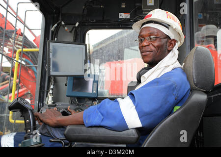 Smiling FQML employee at the Kansanshi copper smelter Stock Photo - Alamy