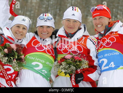 The German women biathletes (from L) Martina Glagow, Andrea Henkel ...