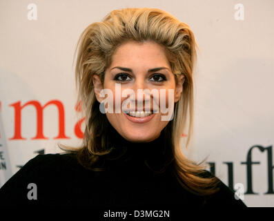 American Musician Lisa Leveridge poses during a book presentation at ...