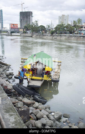 River Boat Crossing Manila Stock Photo - Alamy