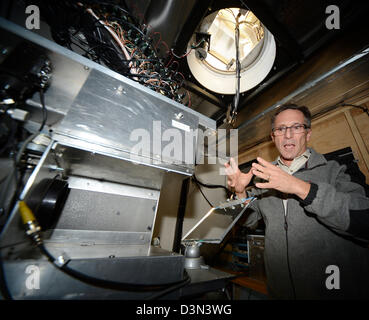 Severe storm/lightning researcher and tornado chaser Tim Samaras of ...