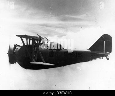 The Grumman FF-1 was a carrier-based fighter aircraft used by the U.S ...