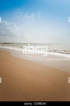 Surf on the beach, Dwarka Beach, Dwarka, Gujarat, India Stock Photo - Alamy