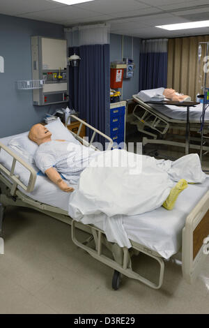 Medical School Hospital Simulation Room Stock Photo - Alamy