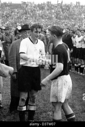 On July 4, 1954 Fritz Walter, as captain of the World Cup team ...