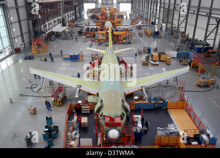 Parts of the Airbus A320 family are assembled in Hamburg-Finkenwerder ...