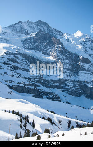 Snow in rocky Alps mountains, Fluelapass, Davos, Graubuenden, S Stock ...