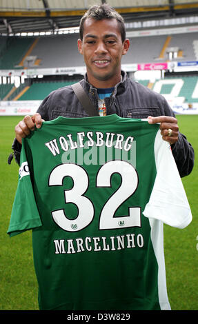 Brasilian soccer player and new entry for Bundesliga Club VfL Wolfsburg ...