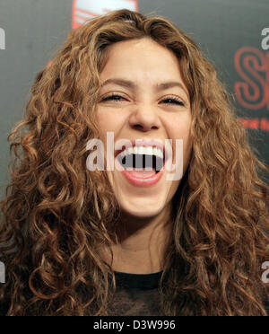 Colombian singer Shakira laughs at a press conference to her Germany ...