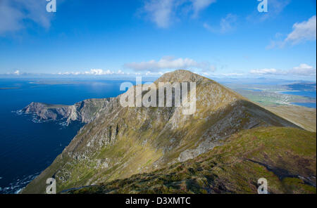 Sea cliffs at Achill Head, Mayo, Ireland Stock Photo - Alamy