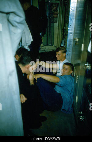 This photo collection features the USS Kearsarge (CV-33) aircraft ...