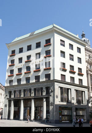 Wien, Michaelerplatz, Loos-Haus - Vienna, Michaelerplatz, House by ...