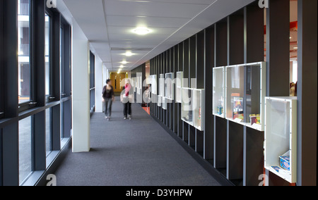 RSA ACADEMY, Tipton, United Kingdom. Architect: John McAslan & Partners ...