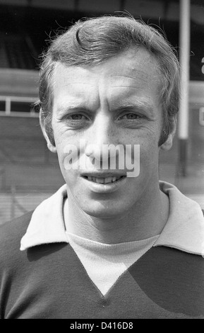 Alan Deakin Aston Villa FC footballer 1968 Stock Photo - Alamy