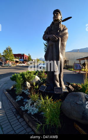 Bronze statue of Chief Joseph, by Georgia Bunn, on Main Street in ...