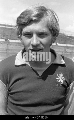 Greg Fellows Aston Villa football club footballer 1972 Stock Photo - Alamy