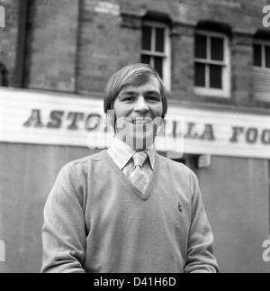 Ian Ross Aston Villa football club footballer 1976 Stock Photo - Alamy