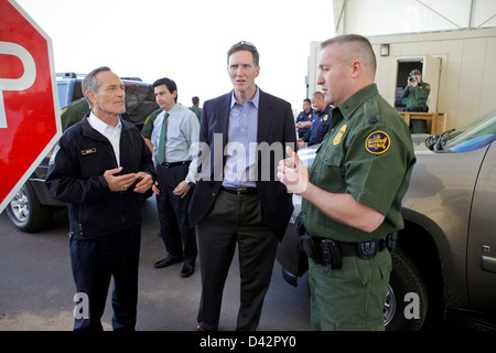 CBP Commissioner Alan Bersin and TSA Administrator John Pistole visited ...