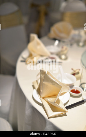 Chinese wedding table setting Stock Photo - Alamy