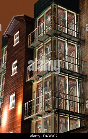 The Straddle, Victoria Quays is a Warehouse Building on Stilts ...