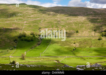 Halton Gill is a pretty attractive hamlet in the Yorkshire Dales, North ...