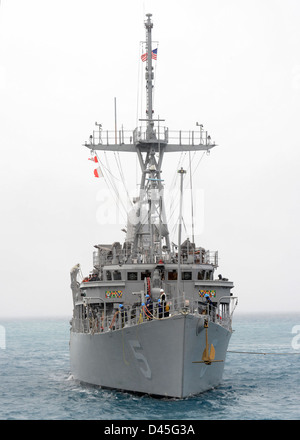 USS Guardian arrives at White Beach Naval Facility (8368102858 Stock ...