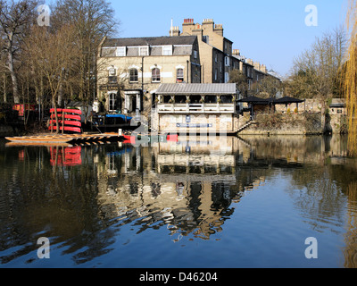 Granta Punt and Canoe Hire Cambridge Stock Photo - Alamy