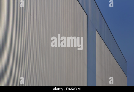 Aluminium cladding on an industrial unit Stock Photo - Alamy