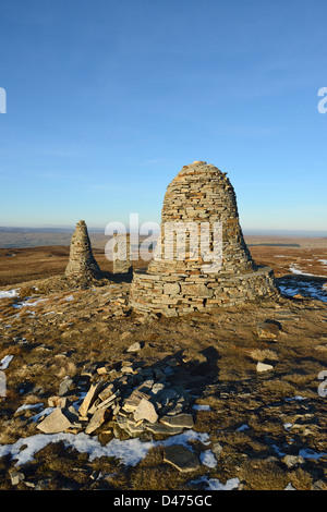 Nine Standards Rigg (detail). Hartley Fell, Cumbria, England, United ...