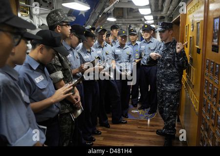 US Navy Capt. Will Pennington, commanding officer of the 7th Fleet ...