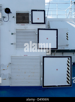 Accidental architecture refers to architectural designs that arise from ...