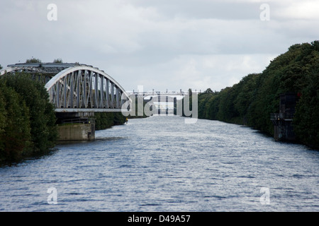 Northwich Road Swing Bridge on the Manchester Ship Canal from the ...