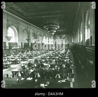 This photograph captures the Main Reading Room of the Great Library at ...