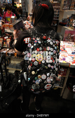 buttons for clothes Stock Photo - Alamy