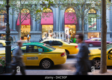 Busy City Centre street, Melbourne, Victoria, Australia, Pacific Stock ...