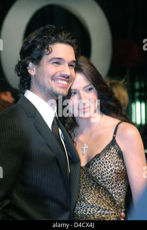 Actor Steven Strait and his wife Lynn Collins pose ahead of the World ...