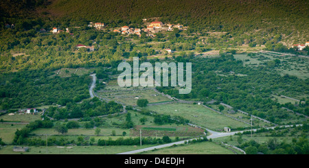 Croatian countryside near Zadar Stock Photo - Alamy