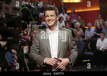 Verona Pooth (R) and TV host Markus Lanz are pictured during the ...