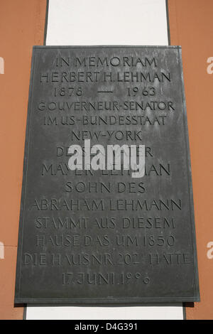 The picture shows a memorial plaque at the birth house of the Lehmann ...