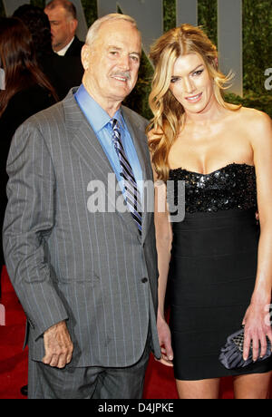 JOHN CLEESE CAMILLA CLEESE 2009 VANITY FAIR OSCAR PARTY WEST HOLLYWOOD ...