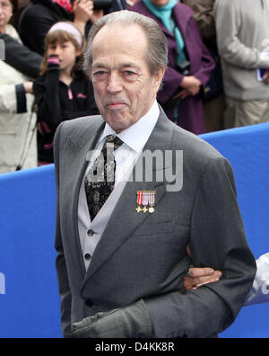Count of Paris, Prince Jean of France ( Prince Jean d Orleans ) poses ...