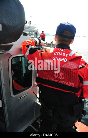 Personnel from Station Ketchikan and Sector Juneau visit Sitka to ...