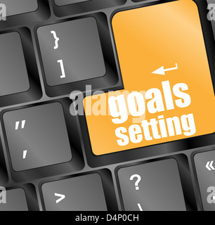 Goals setting button on keyboard with soft focus Stock Photo - Alamy