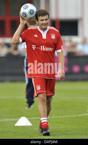 Andreas Goerlitz of German Bundesliga club Bayern Munich and his ...